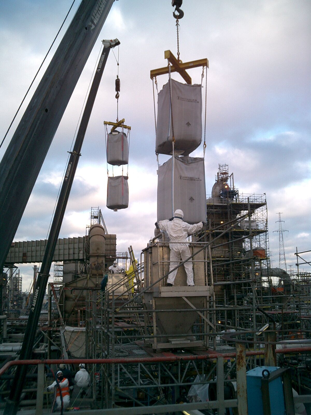 New Veolia industrial catalyst management services will reduce downtime ...